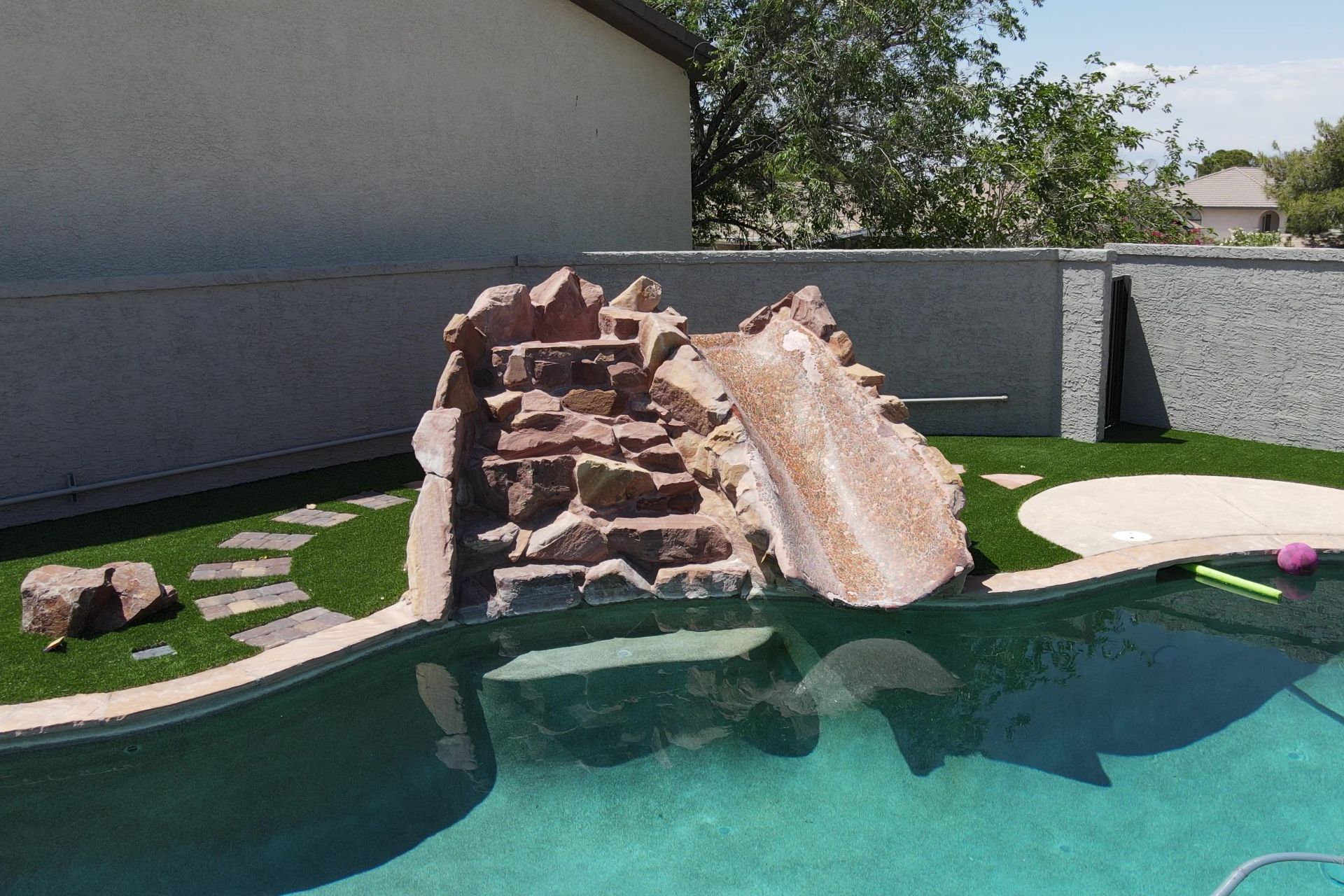 Las Vegas The Benefits Of Artificial Grass In Desert Climates | Green ...